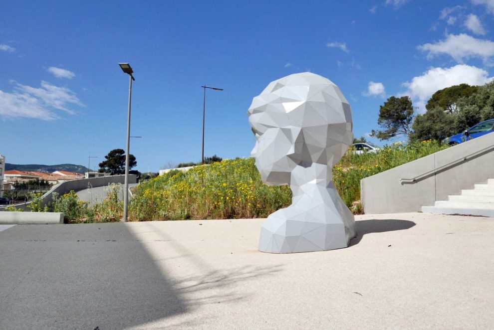 Immenses sculptures Low Poly Art par David Mesguich - #Olybop